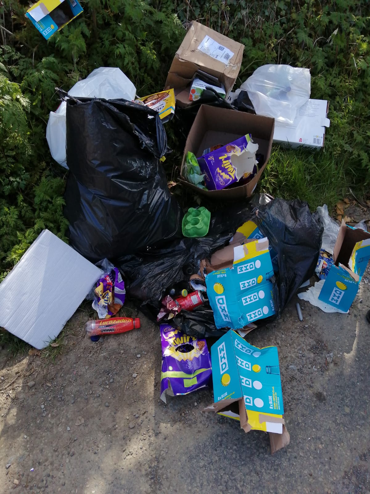 KCLR Live: Illegal Dumping on Laneway in Rural Kilkenny